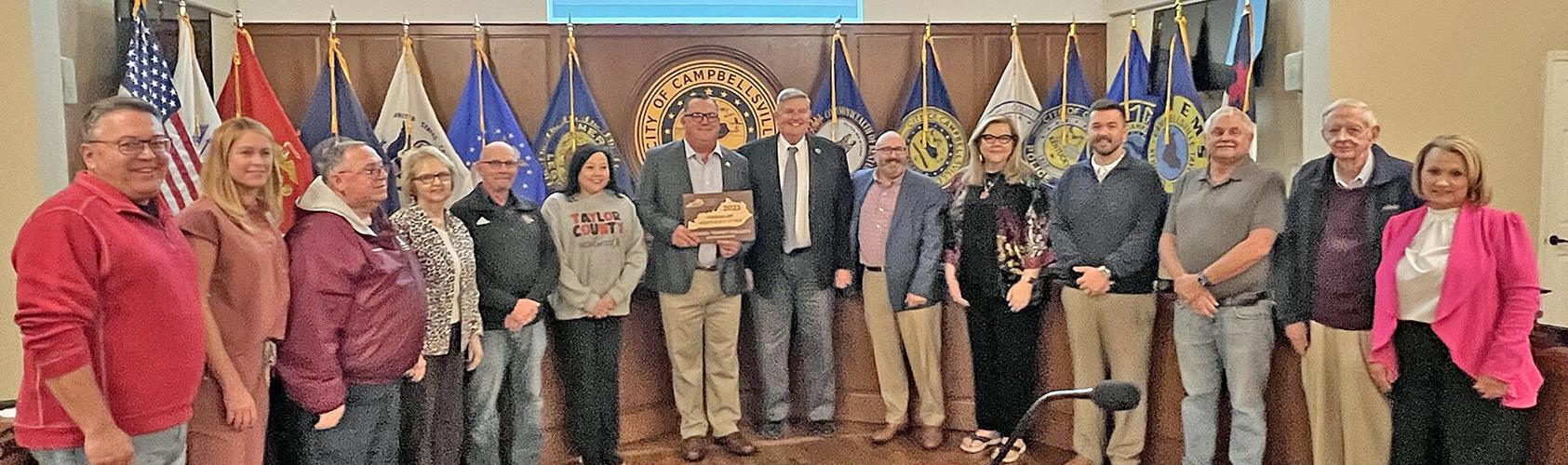 Council discusses smoking ordinance | News | pmg-ky2.com