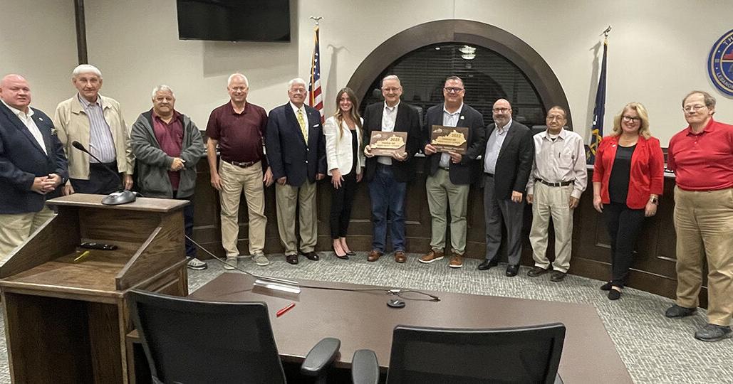 Higdon and Pollock presented 'Friend of Kentucky Cities' Award | News ...