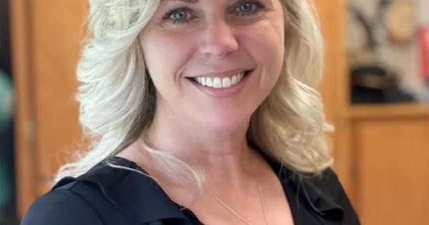 History teacher goes beyond the textbook, receives national award ...