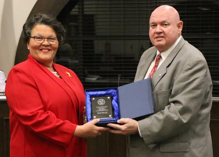 Murrell honored for 45 years of service | News | pmg-ky2.com