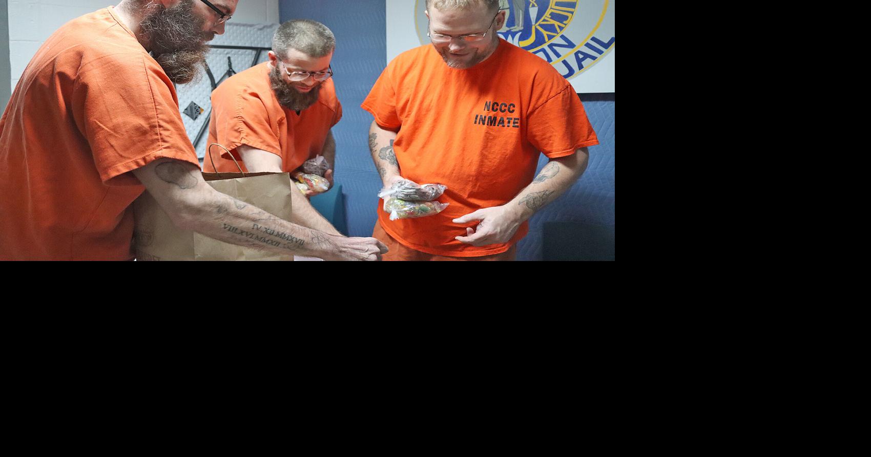 Bringing the holidays to NC Jail veterans | Features | pmg-ky2.com