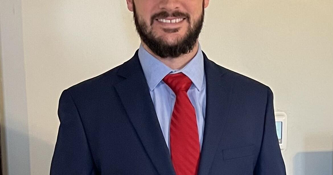 Rebel football has new coach | News | pmg-ky2.com
