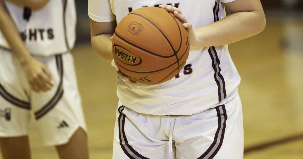 Scott walking in her own shoes for Lady Knights | Sports | pmg-ky2.com