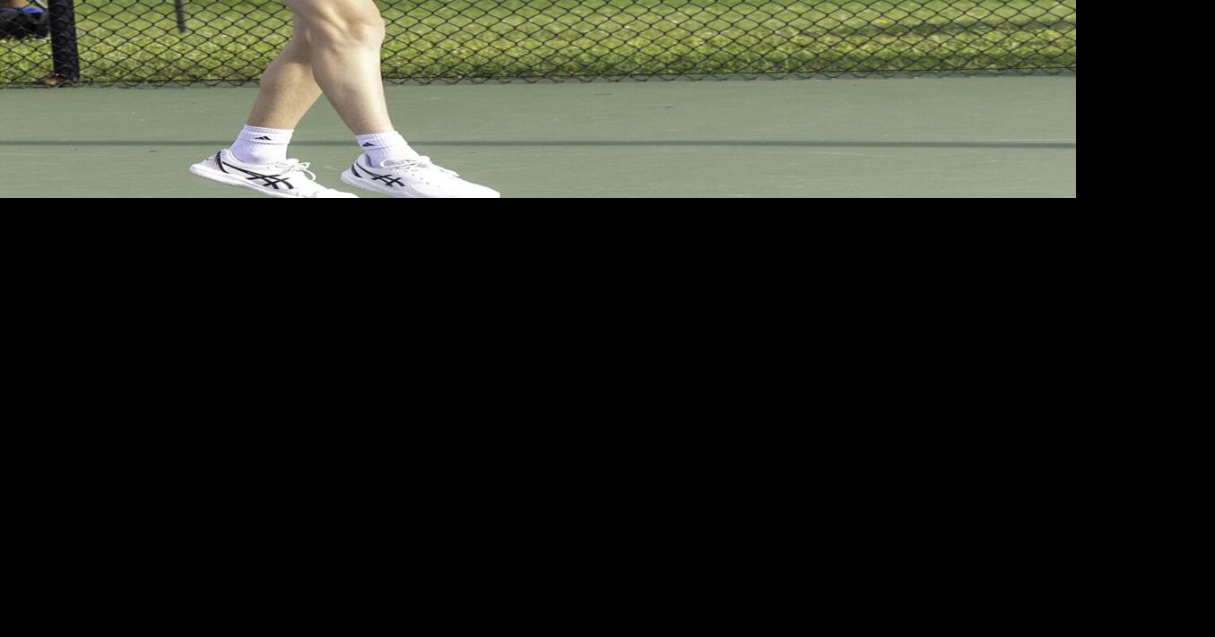 Several locals advance to Day 2 in 5th Region Tennis Tournament ...
