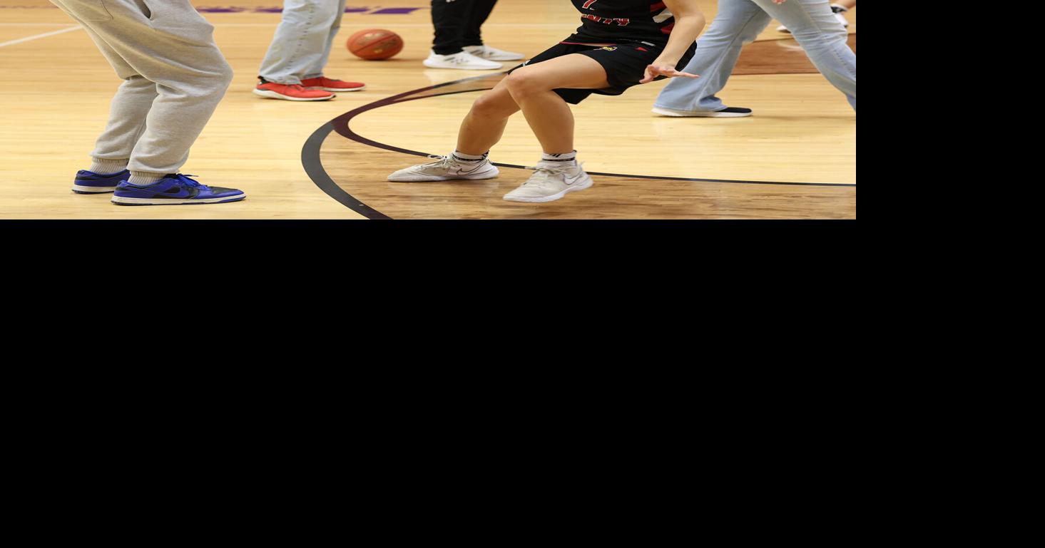 Lady Cardinals have target on their back | Sports | pmg-ky2.com