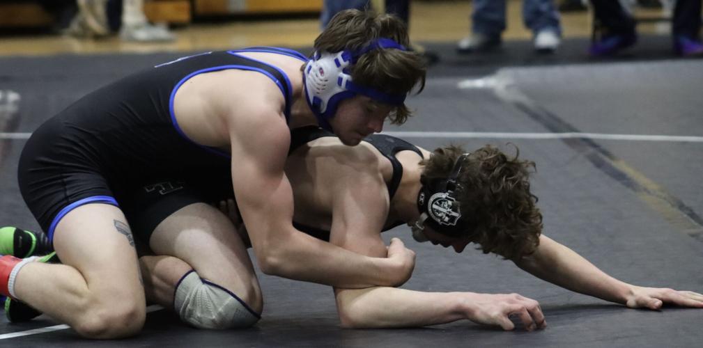 LaRue County sends six to final round of state wrestling | Sports | pmg ...