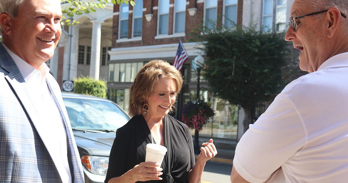 Comer makes official visit to Springfield | News | pmg-ky2.com