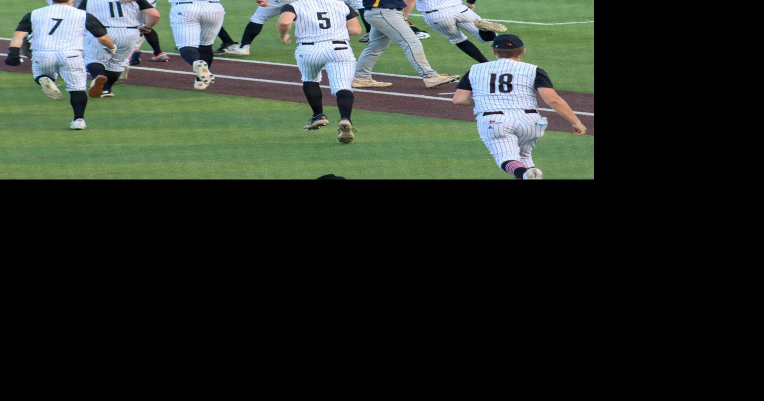 Cardiac Cardinals pull off comeback in state tournament | Sports | pmg ...