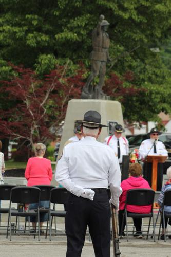 Honor Guard performs military rites, ceremonies | News | pmg-ky2.com