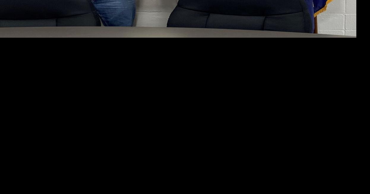 Durrett declares October as Domestic Violence Awareness Month in LaRue ...