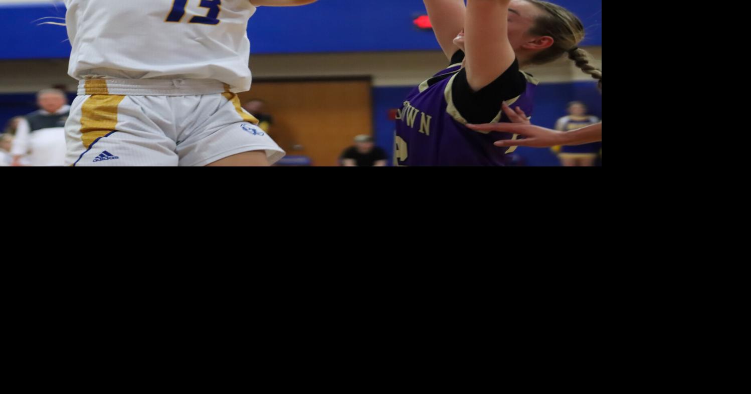 Banshees win sixth straight district title | Sports | pmg-ky2.com