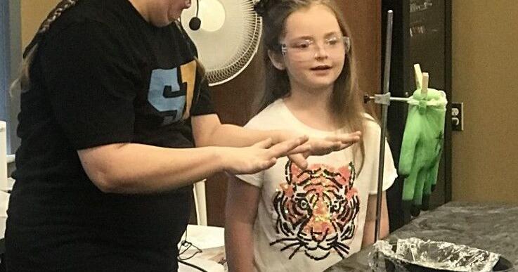 Library hosts events | | pmg-ky3.com