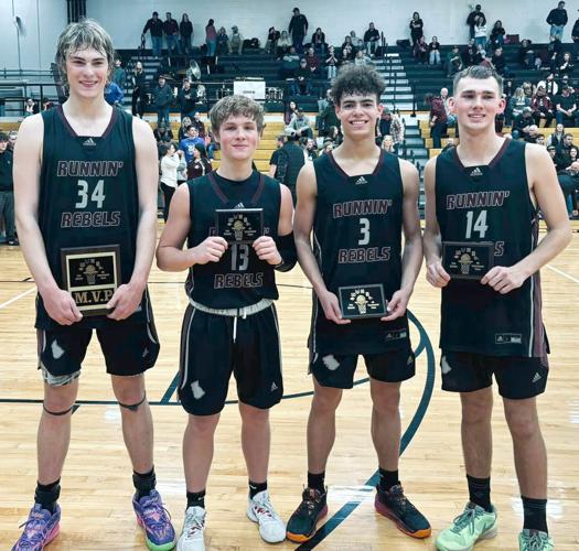 Runnin' Rebels capture district crown | The News-Herald | pmg-ky3.com