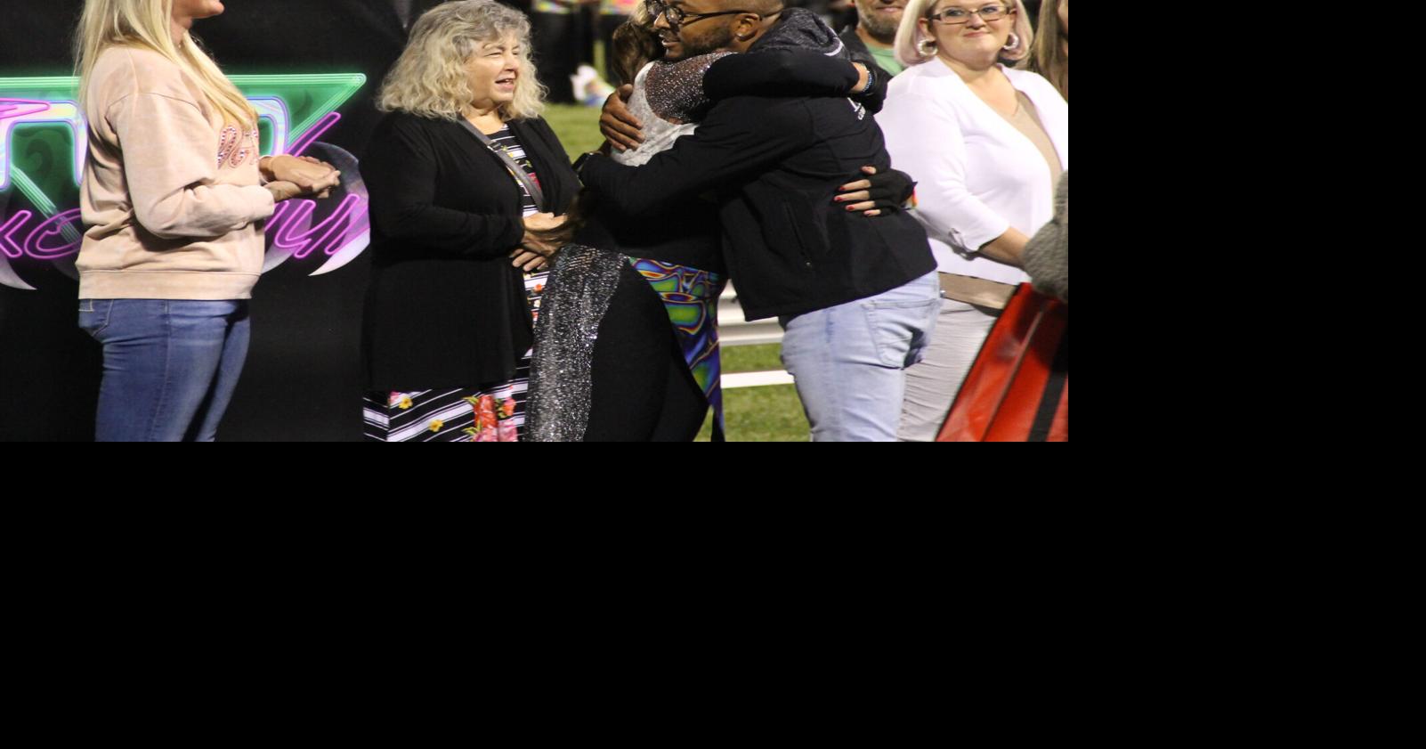 Marching band celebrates Senior Night TEST | Sports | pmg-ky3.com