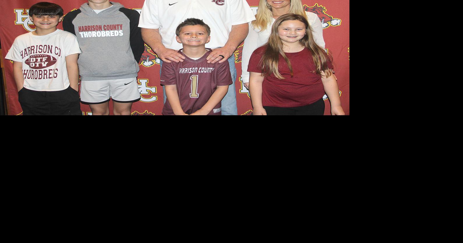 High school names next head football coach | Sports | pmg-ky3.com