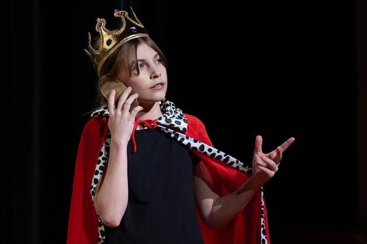 Middle school thespians reenact the Revolutionary War | Grant County ...