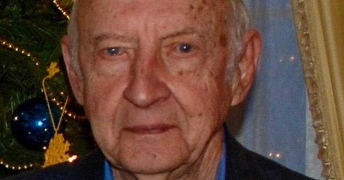 Charles E. (Charlie) Carter | The News-Herald | pmg-ky3.com