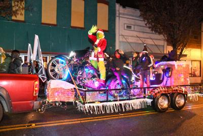 Chester Christmas Parade set for Saturday | The News & Reporter | pmg ...