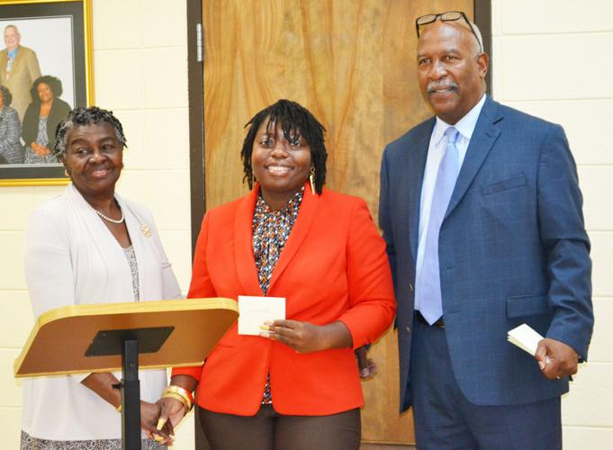 Lee County School District honors principals | | pmg-sc.com