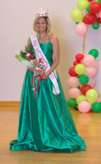 Myers crowned Miss Pageland Watermelon Queen | Progressive Journal ...