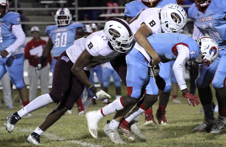 Eagles hand Yellow Jackets first loss | The Lancaster News | pmg-sc.com