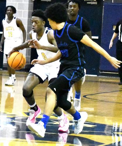 Bruins hold off Fort Mill swarm | The Lancaster News | pmg-sc.com
