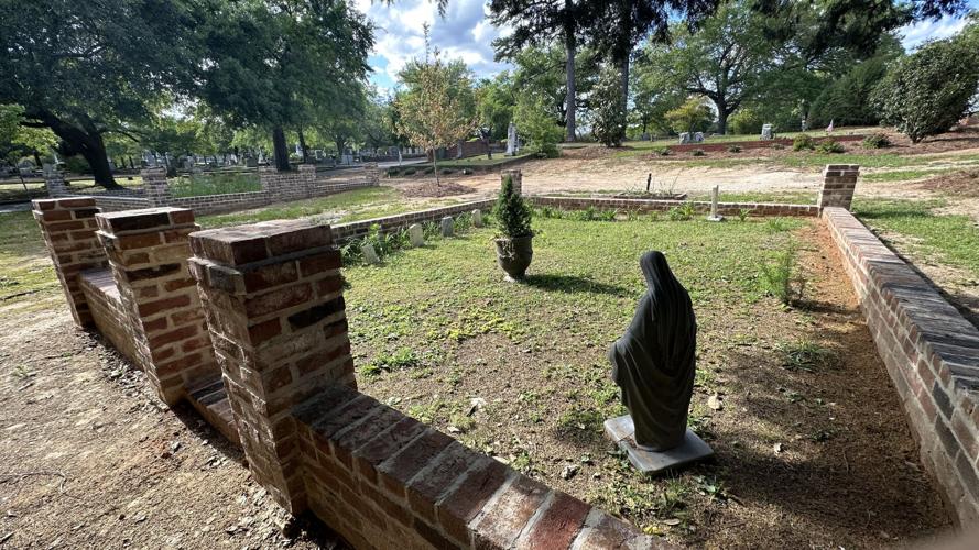 Quaker Cemetery undergoes transformation with $100,000 gift | Camden ...