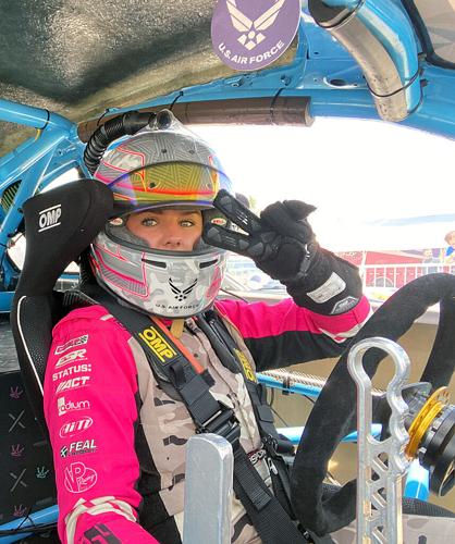 Thrill Ride: Two Amandas take a 21.6-second spin | The Lancaster News ...