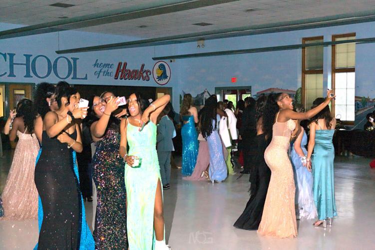 New Heights holds eighth grade prom | Progressive Journal | pmg-sc.com