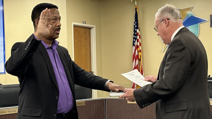 Smith, Halley reelected school board chair and vice chair | Camden ...