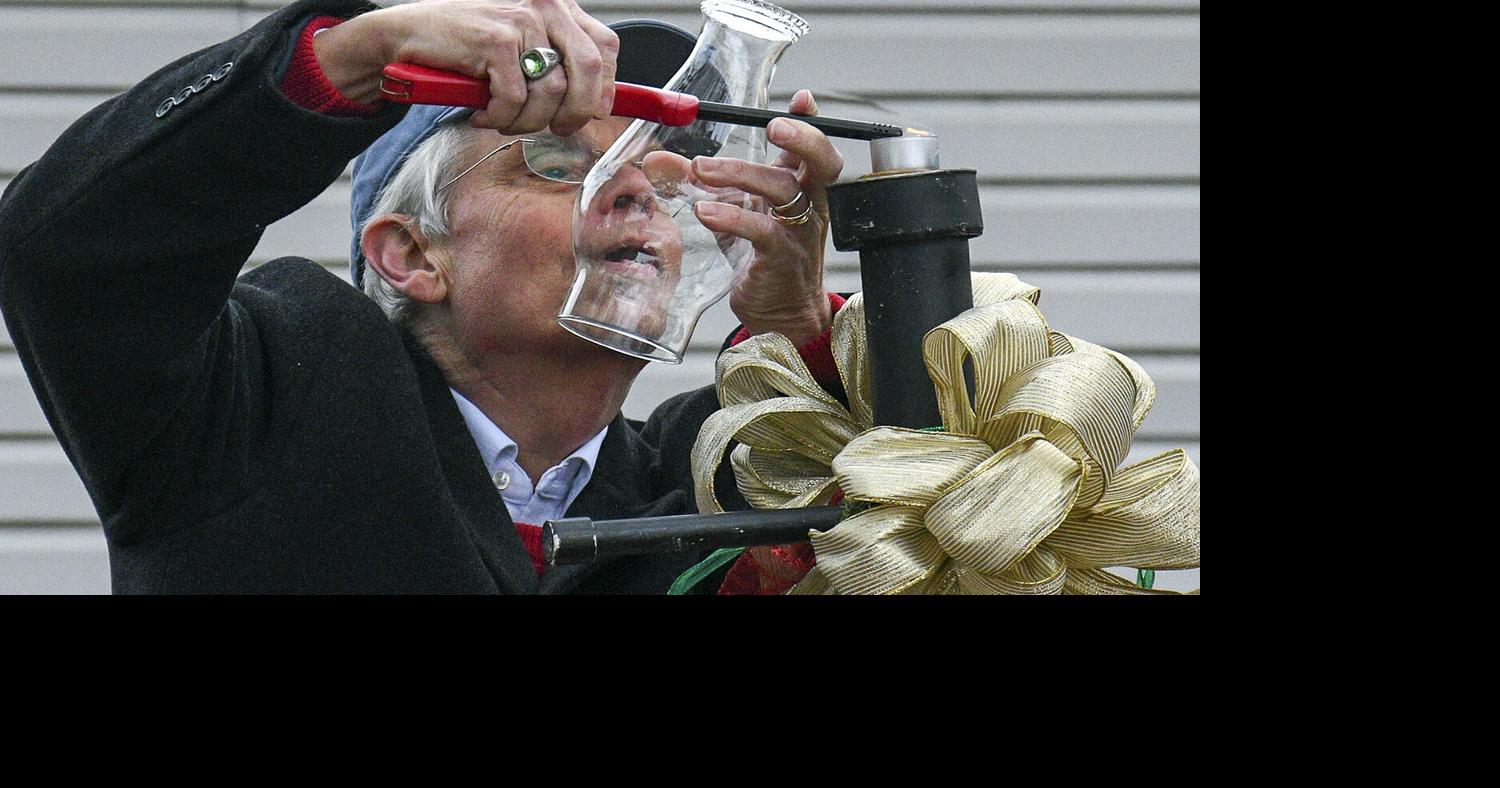 Van Wyck lights the way | The Lancaster News | pmg-sc.com