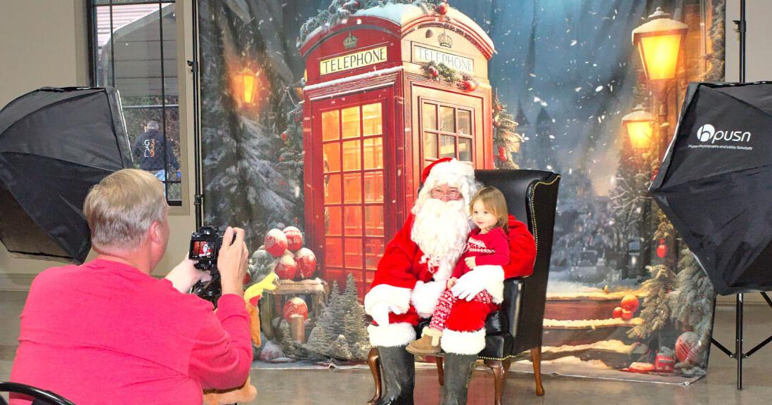 Santa@Sandhill features free photos | Progressive Journal | pmg-sc.com
