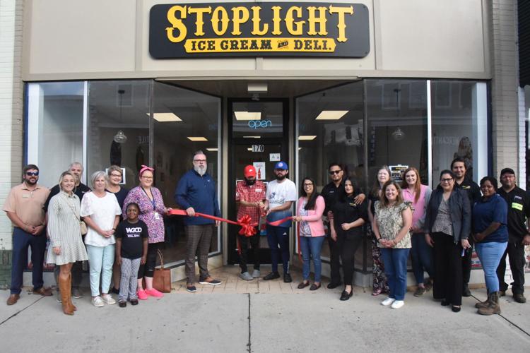 Give your appetite the ‘green light’ at Stoplight Ice Cream & Deli ...