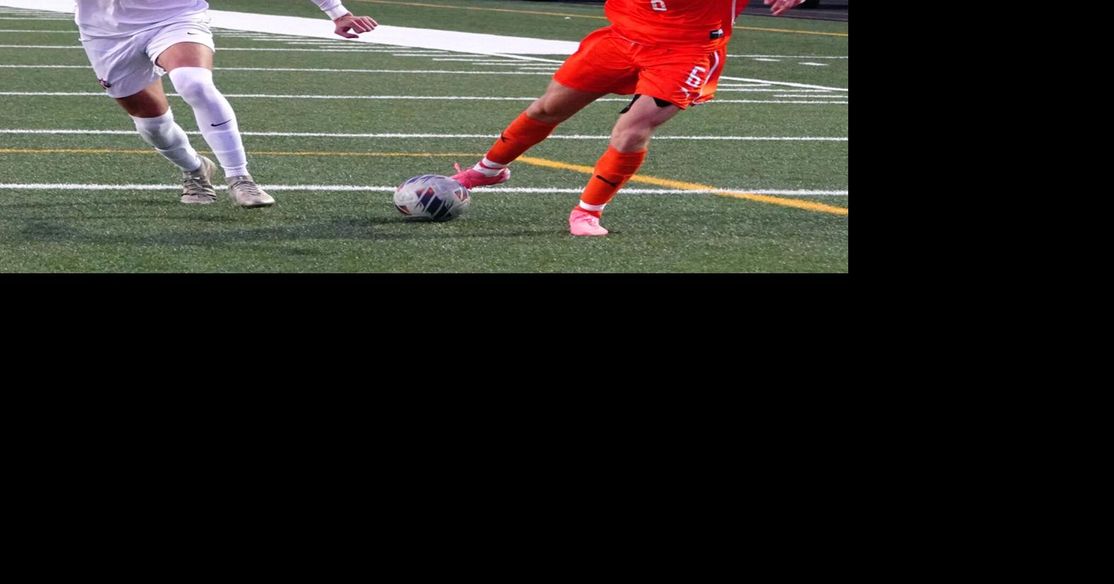 Vols soccer extends winning streak | The Lancaster News | pmg-sc.com