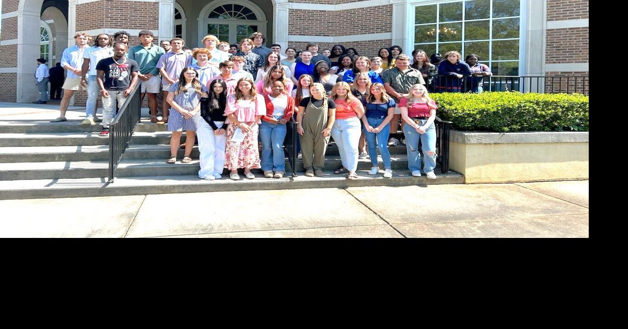 McBee seniors attend SC Supreme Court sessions | Progressive Journal ...