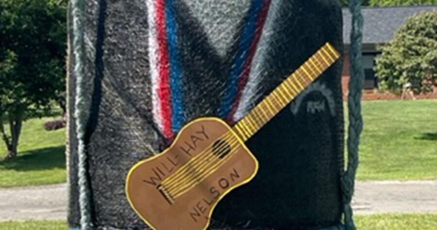 Grayson LandCare sponsors hay bale contest to help advertise fair ...