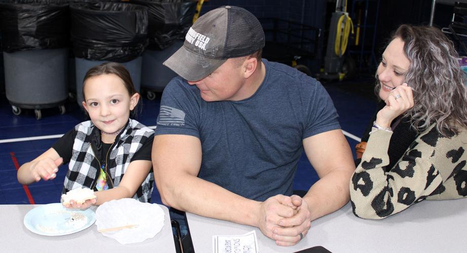 Parents join kids for winter fun at Fairview | News | pmg-va.com