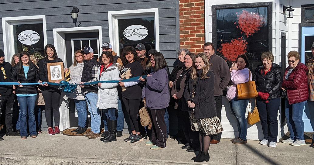 Salvaged Styles has offbeat charm | News | pmg-va.com