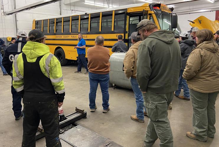 First responders receive electric bus safety training | News | pmg-va.com