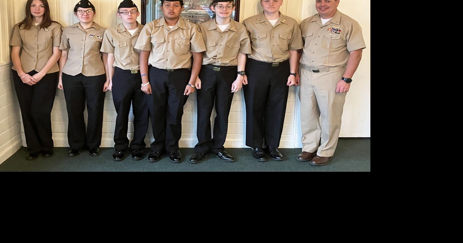 Navy JROTC students participate in Veterans Day breakfast | News | pmg ...