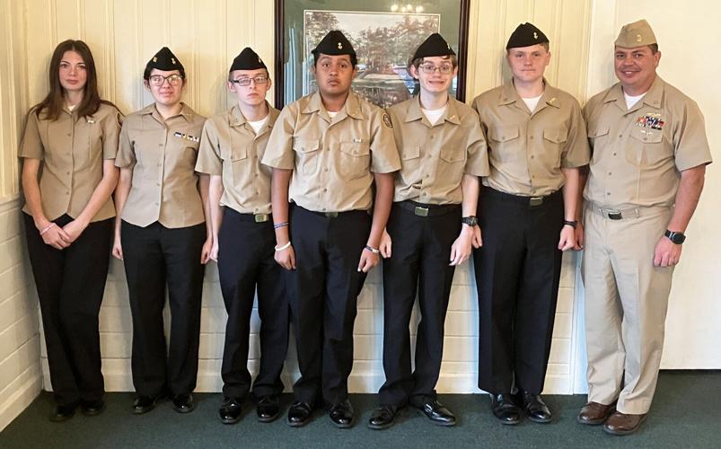 Navy JROTC students participate in Veterans Day breakfast | News | pmg ...