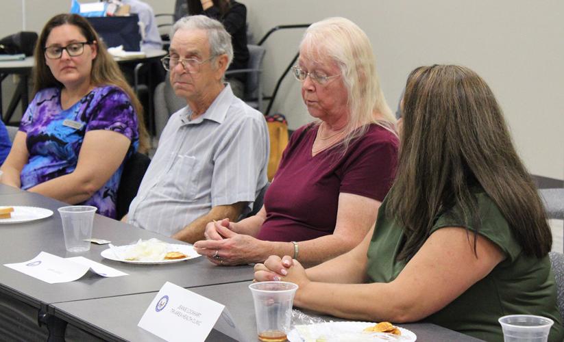 Kaine holds roundtable on health care | News | pmg-va.com