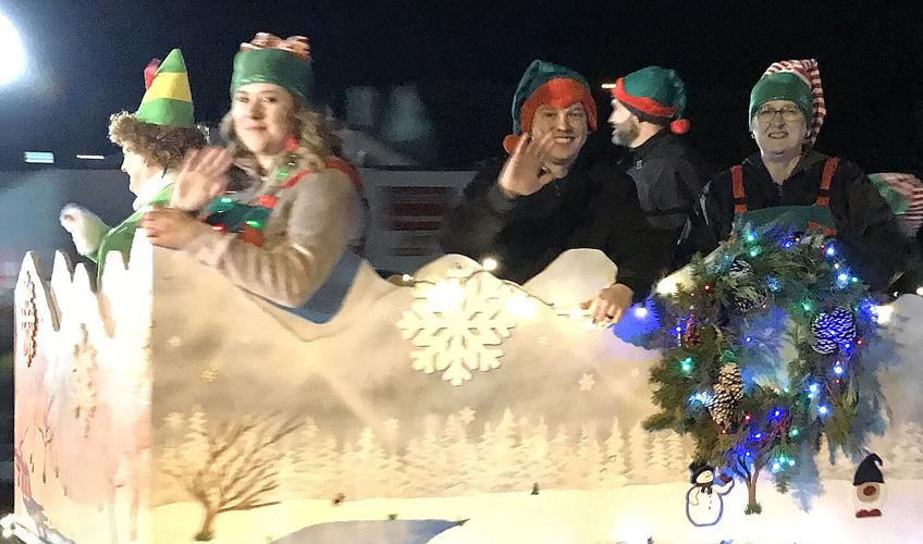 Galax Kicks Off Christmas Season | News | pmg-va.com