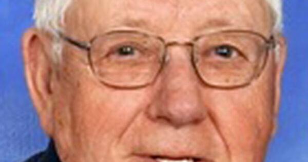 Lowell Lee Edwards, 85 | Obituaries | pmg-va.com