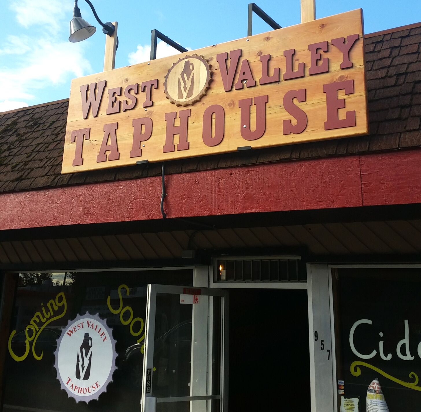 Taphouse owner reflects on pluses, minuses on 10th anniversary | News ...