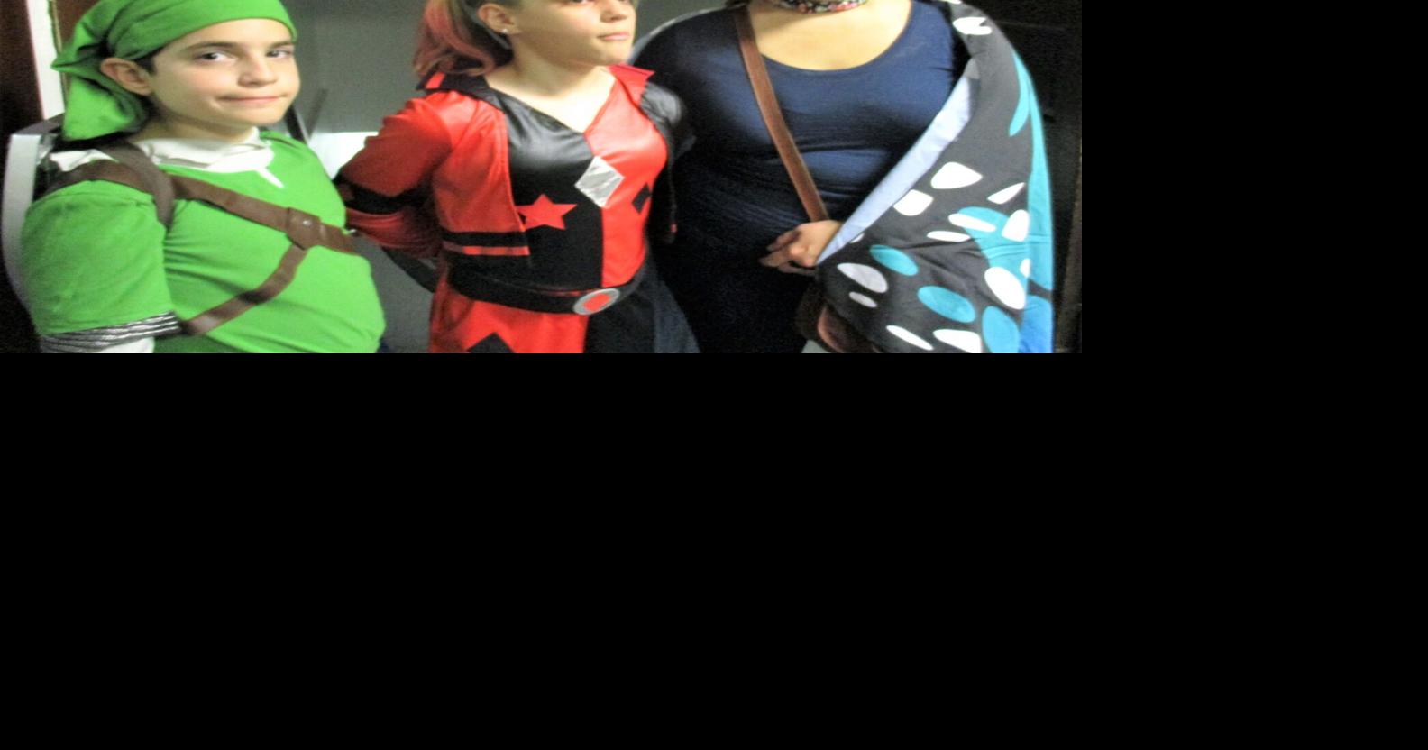 Crew of cautious ghost investigators proved entertaining in Indy | News ...