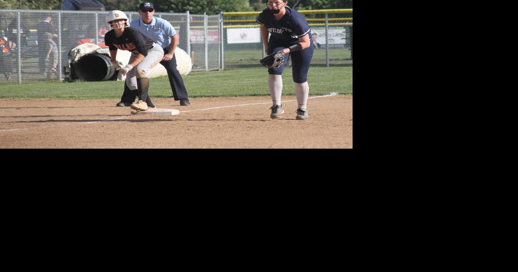 PHOTOS: Dallas softball beats Wilsonville | Sports | polkio.com