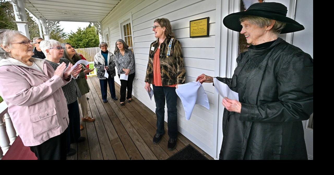 DAR honors legacy of Brunk Farmstead | News | polkio.com