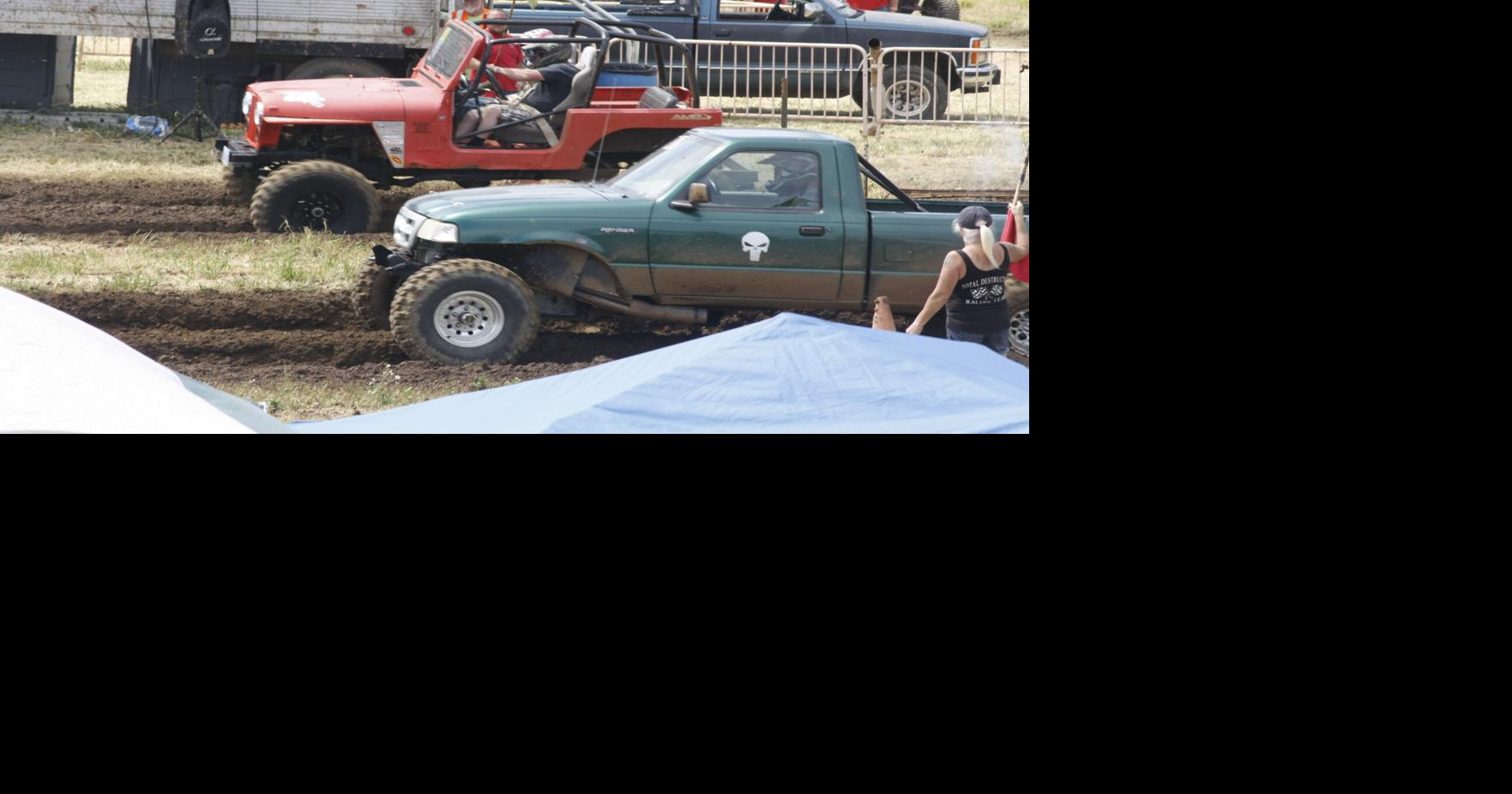 Willamina hosts annual mud drag races | News | polkio.com