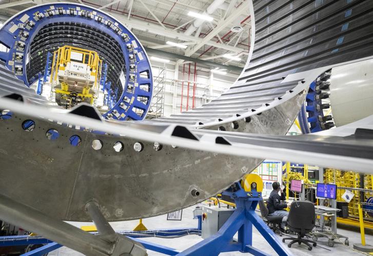 Photos: Boeing hosts tour of 787 manufacturing facilities in North ...